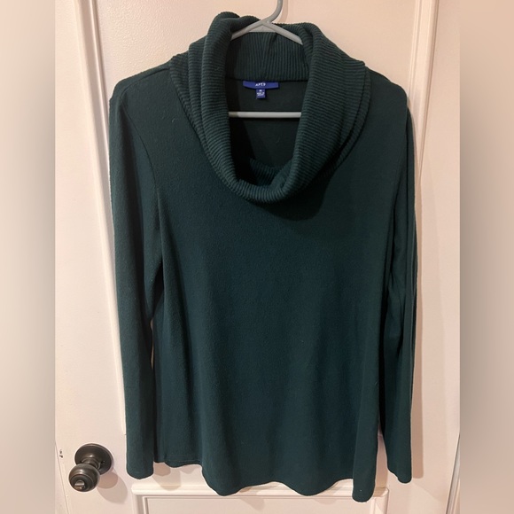 Sweaters | Dark Green Sweater | Poshmark